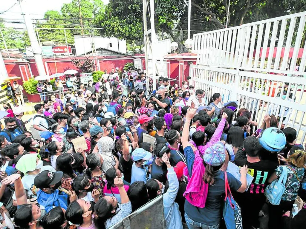 No more walk-ins in educational ayuda distribution – Metro Sun Daily